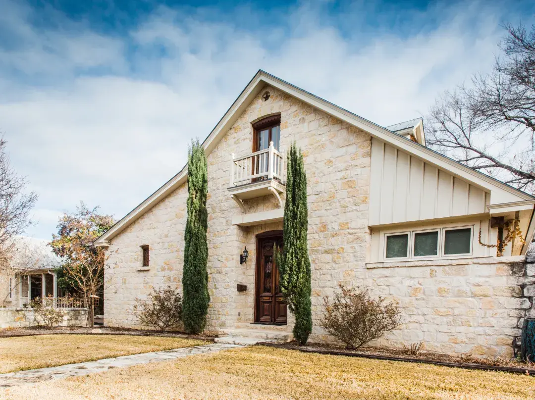 Stunning Suite - Walk To Main | A/c | Wifi | Street Parking - Fredericksburg, TX