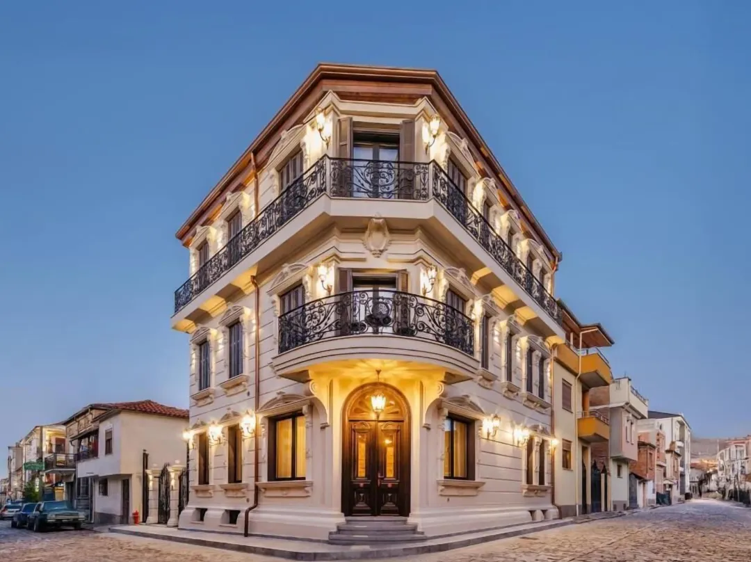 Arctic Boutique Hotel - Korça