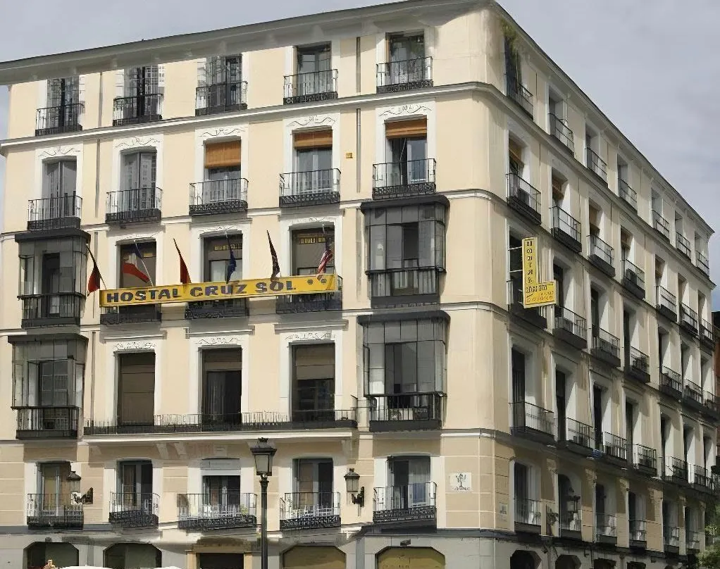 Hostal Cruz Sol - Madrid