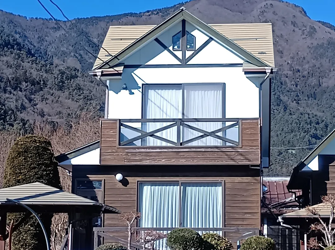 Lealea - Lake Kawaguchi