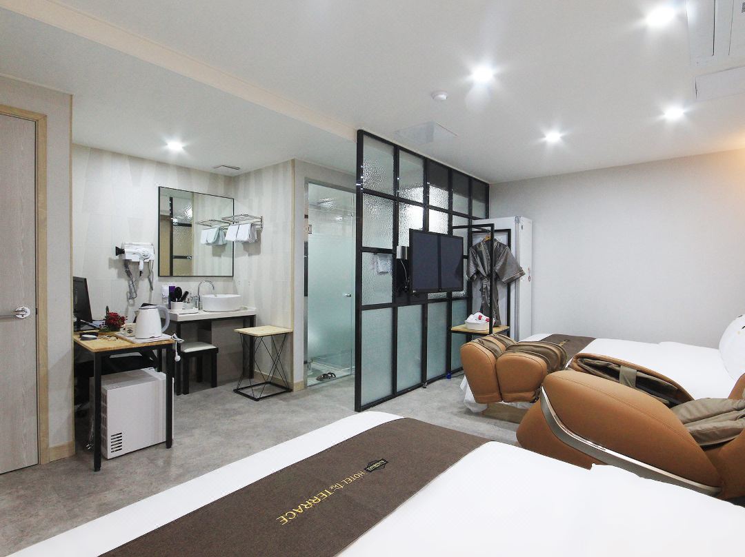 Gwangju Hanam Hotel The Terrace - 우산동