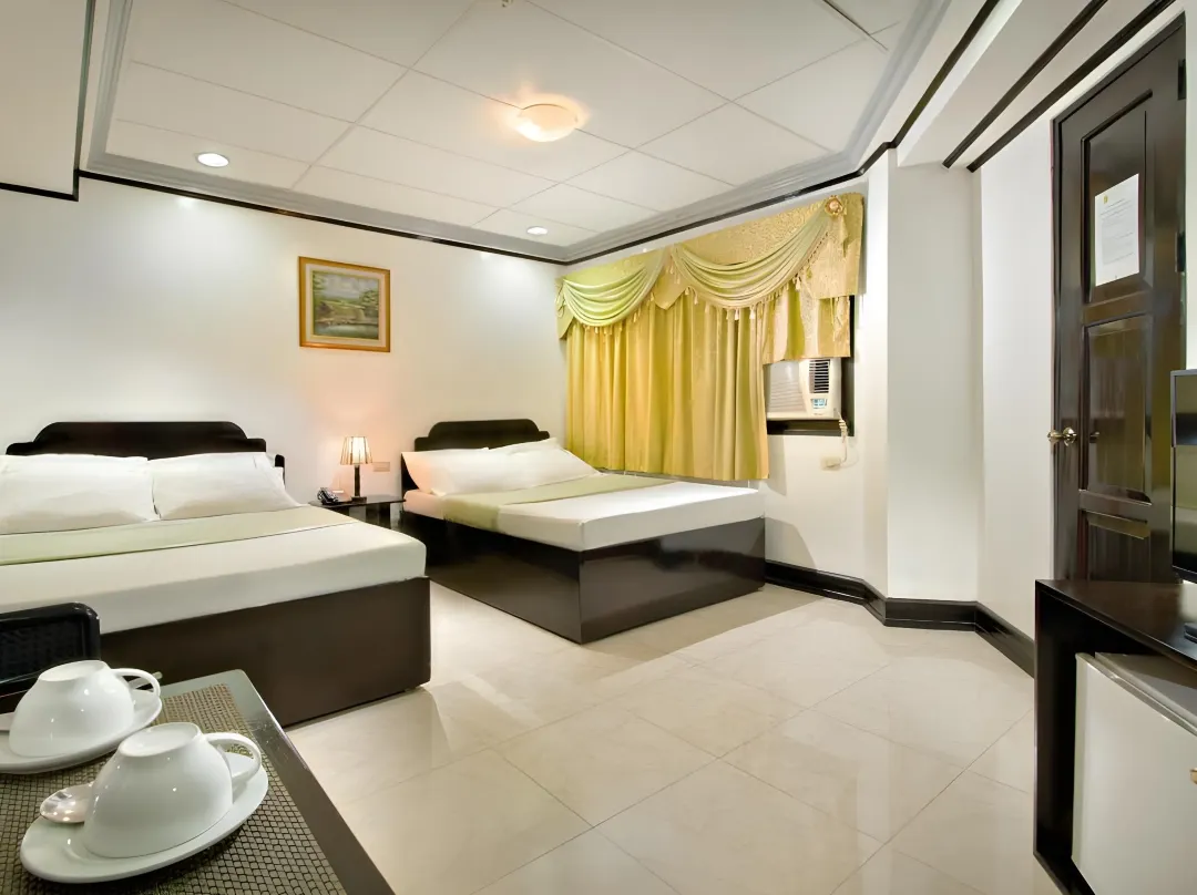Vest Grand Suites - Tagbilaran City