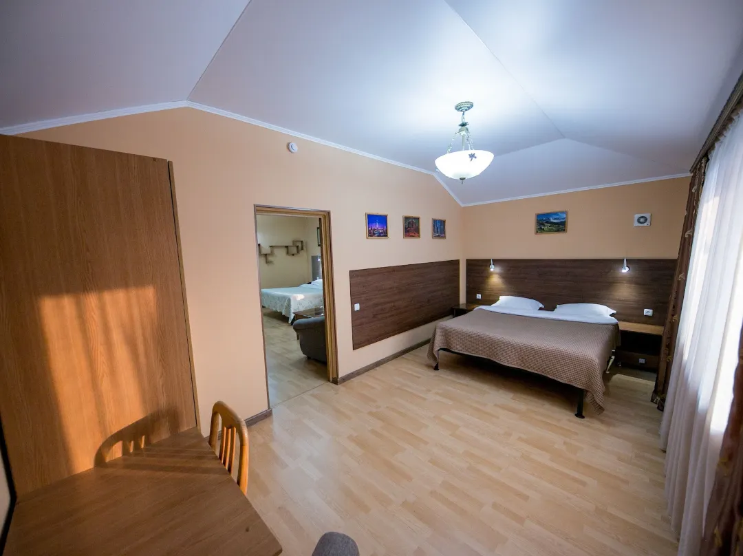 Hotel Flagman - Bishkek
