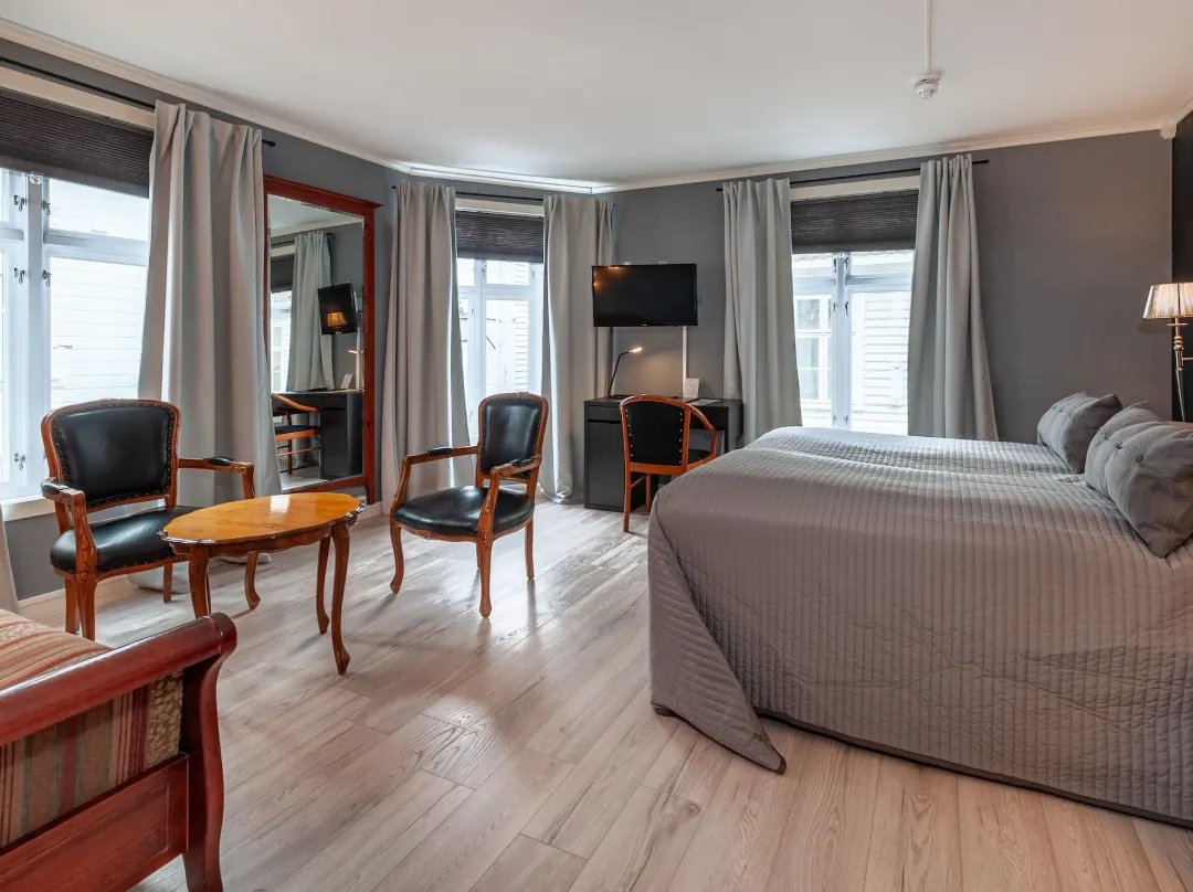 Kjøbmandsgaarden Hotel - Mandal