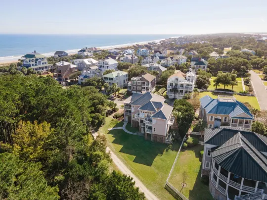 Private Beach Access And Screened Porches - Stunning Coastal Retreat - Pawleys Island, SC