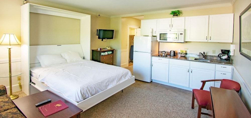 Eastern Slope Inn Resort - Conway, NH