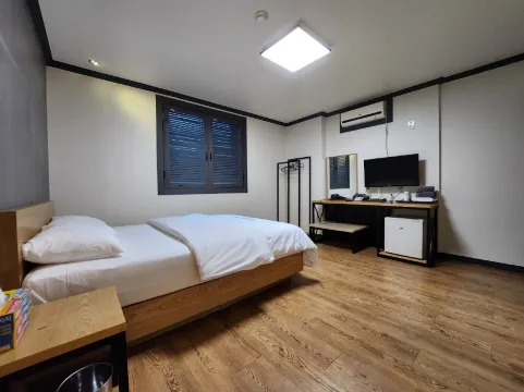 Jeonju Ua-dong Cheongdam - Jeonju-si