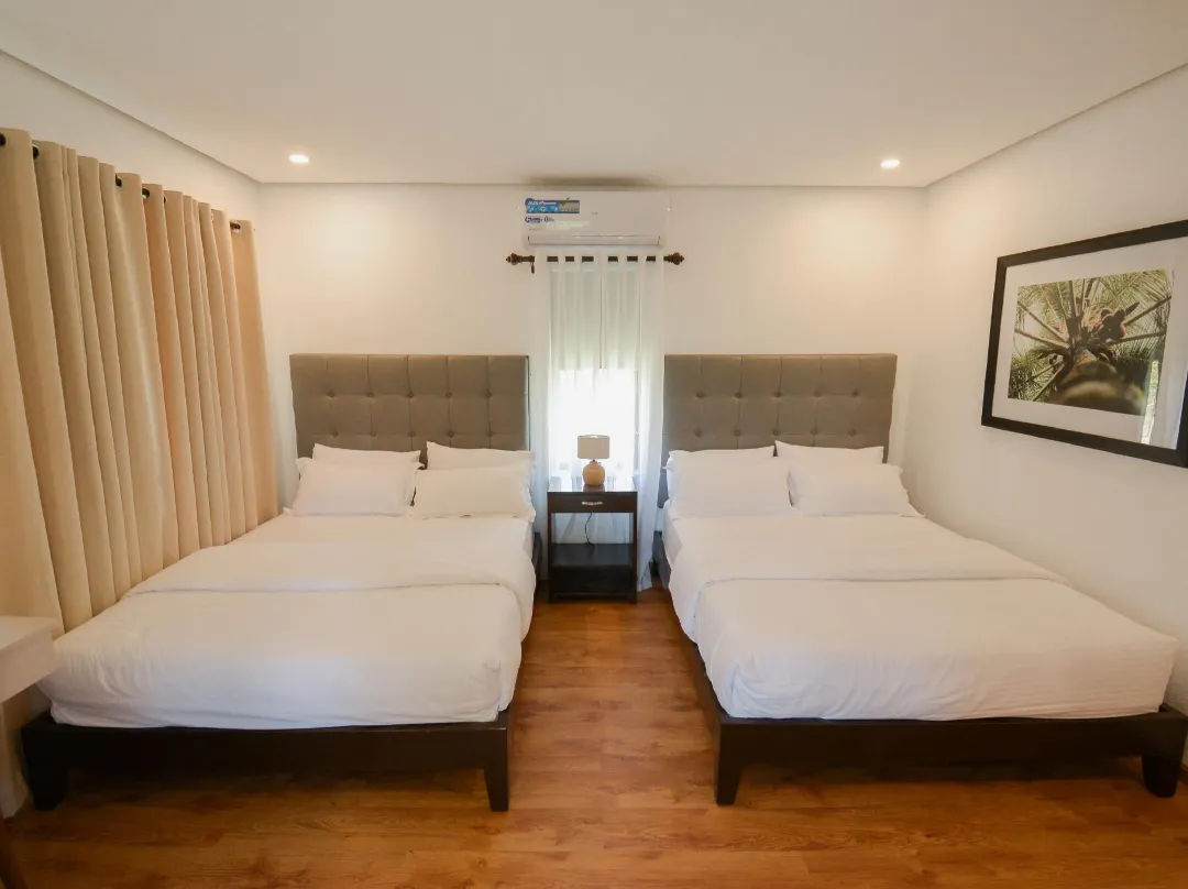 Lucia’s Bed And Breakfast Resort - Silang