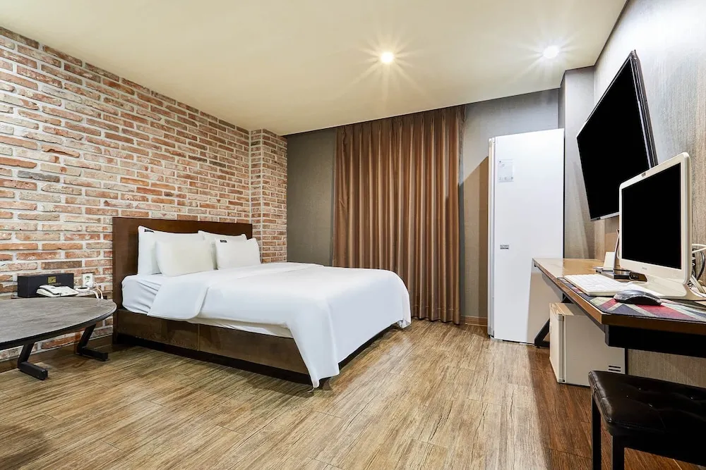 Paradise Hotel - Cheongju-si