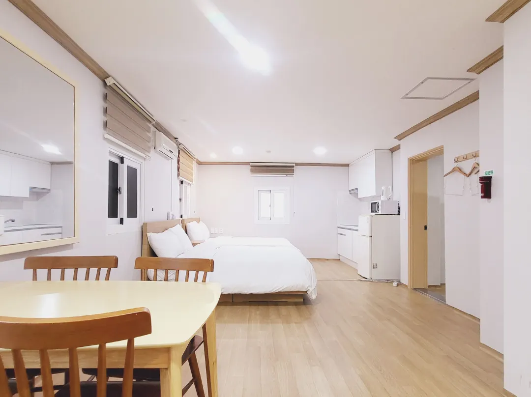 Sokcho Pine View Hotel - Yangyang