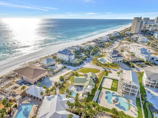 Private Balcony With Stunning Gulf Views - Elegant Coastal Retreat - Miramar Beach, FL