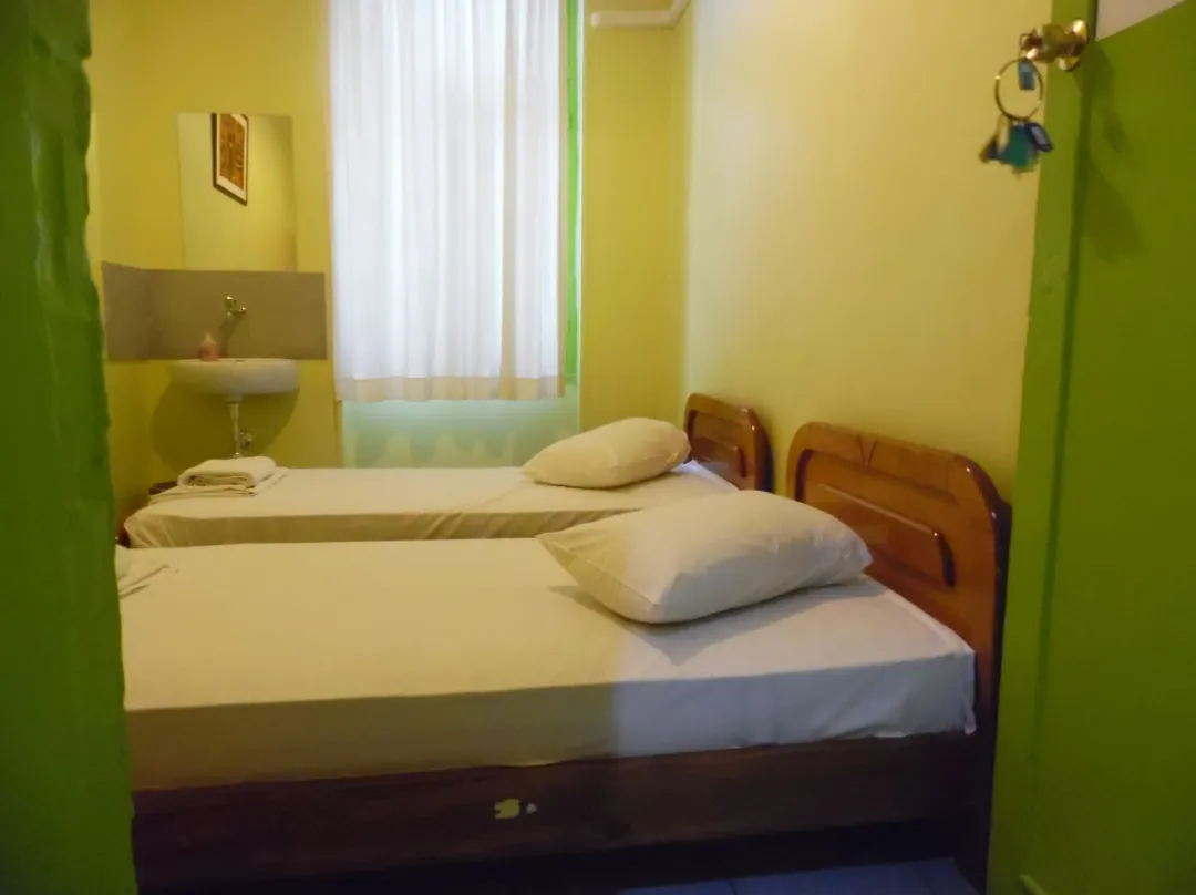 Zeus Hostel - Greece