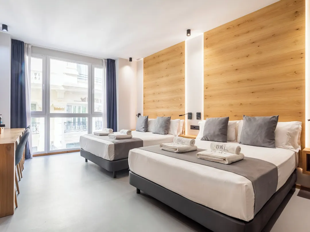 Nalu Valencia Boutique Rooms - Valencia