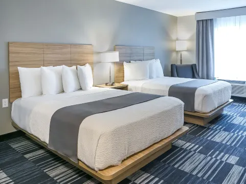 Winds Hotel At Crosswinds Casino - Wichita, KS