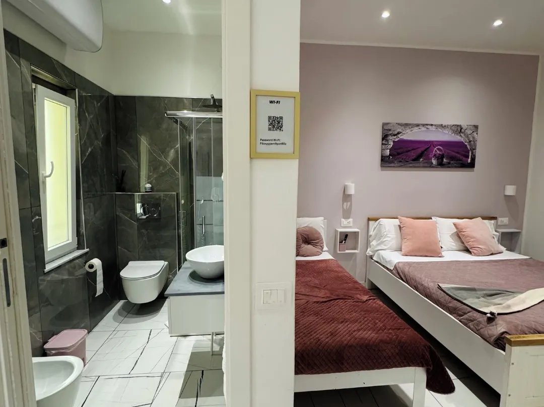 Laura Rooms - La Spezia