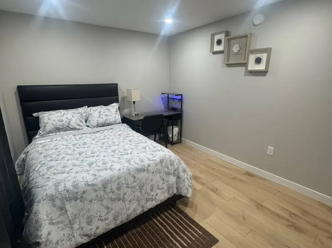 Suite Confortable à 2 Chambres à Winnipeg-sud - Winnipeg