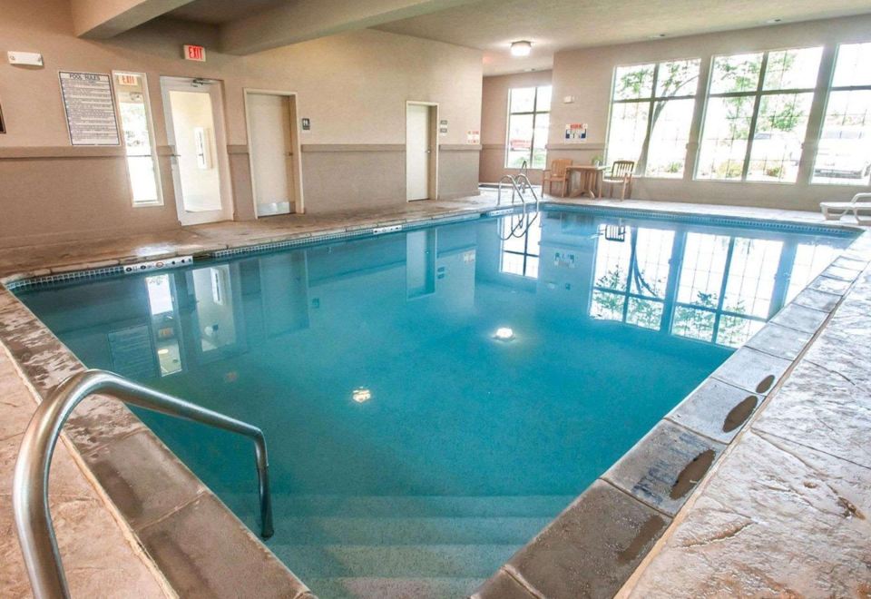 Sleep Inn Pool