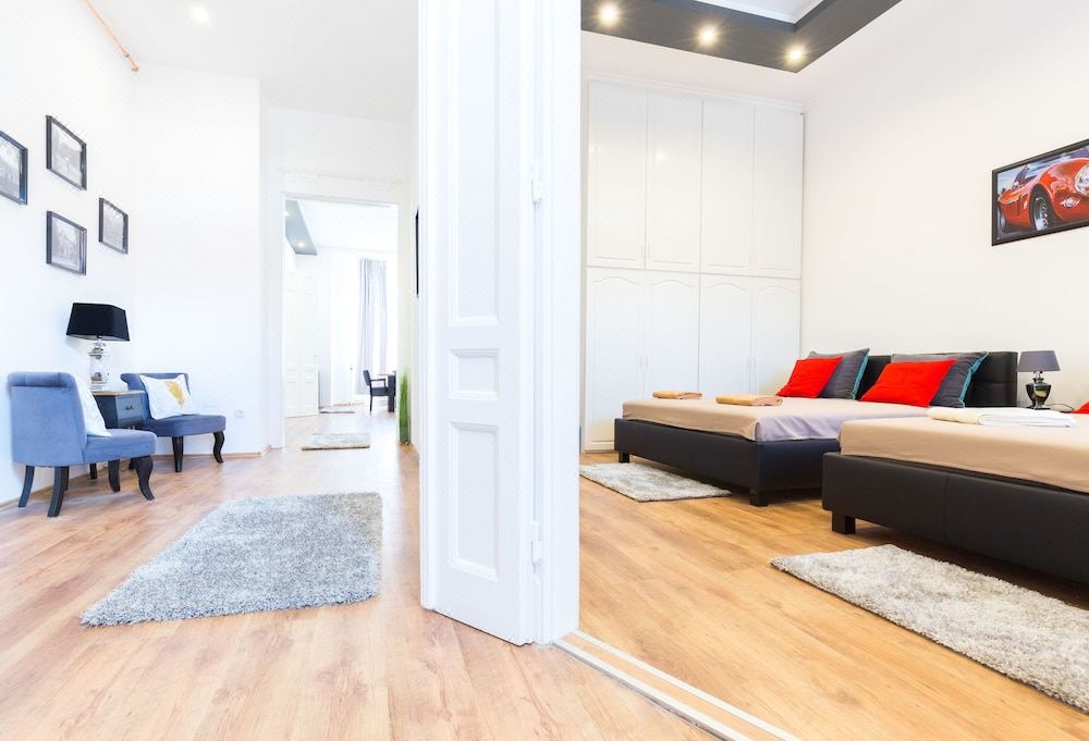 Real Apartments Zichy - Budapest