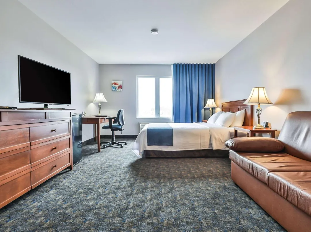 Comfort Inn & Suites - Mirabel