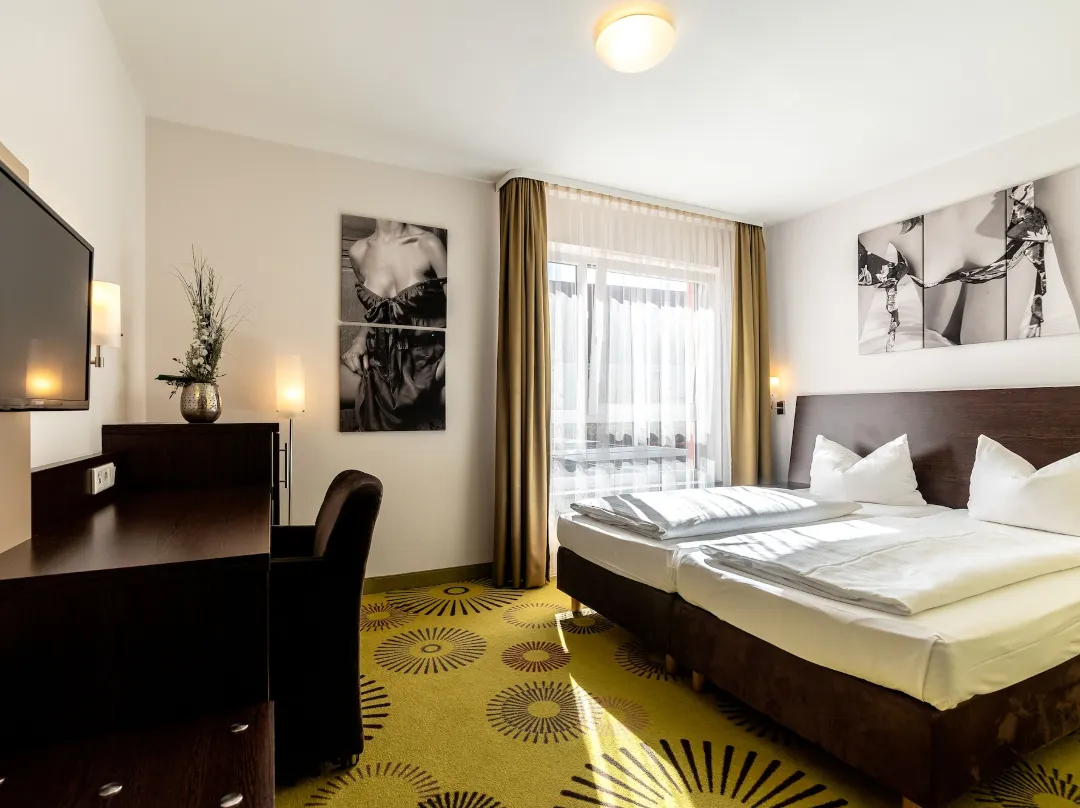 Altstadthotel Guesthouse Die Galerie - Ingolstadt