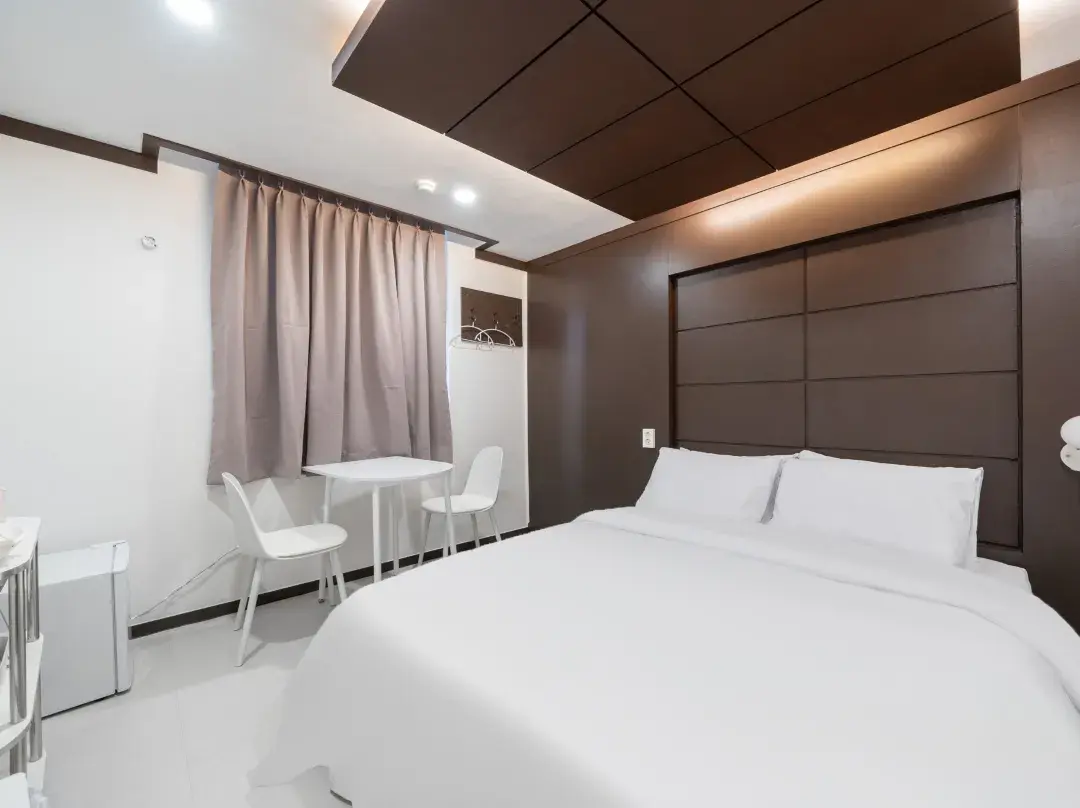 Cheongju Night Hotel - Cheongju-si