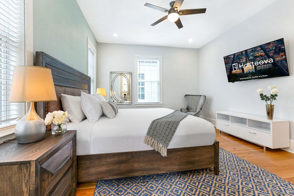 Amazing 4br W Balcony By Hosteeva - Kenner, LA