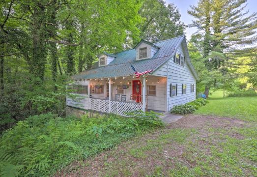 17 Mi to Sugar Mountain Tensies Cottage お得に宿泊予約-マクドウェル | Trip.com