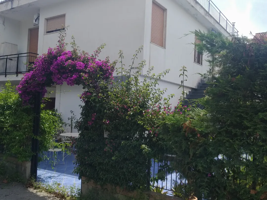 Casa Con Accesso Privato Alla Spiaggia Con Terrazzo E Parcheggio Gratuito - Paestum, Salerne, Italien