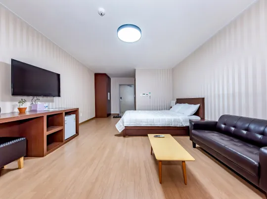 Chilsimni Hotel - Jeju-do