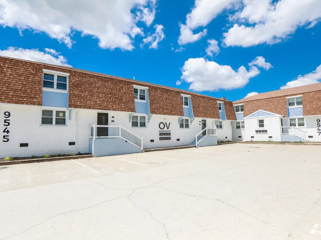 Fire Pits And Complimentary Laundry Access - Charming Modern Retreat - Norfolk, VA