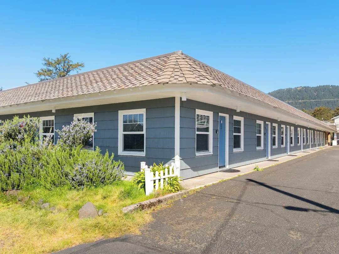The Spinn - Manzanita, OR