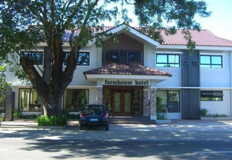 Farmhouse Hotel & Cafe, San Jose - 2025 Updated Prices, Deals & Reviews ...