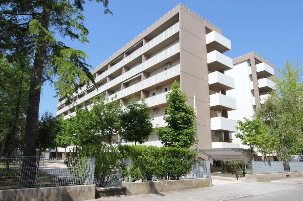 Godetevi Il Sole Dalla Nostra Incantevole Terrazza - Bibione