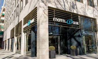 Motel One Barcelona-Ciutadella, Barcelona - Updated Prices 2026 | Trip.com