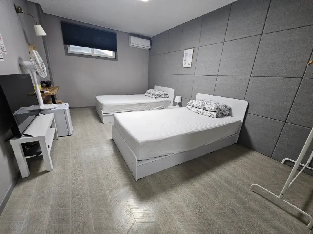 Bonghwang Mansion - Gyeongju-si