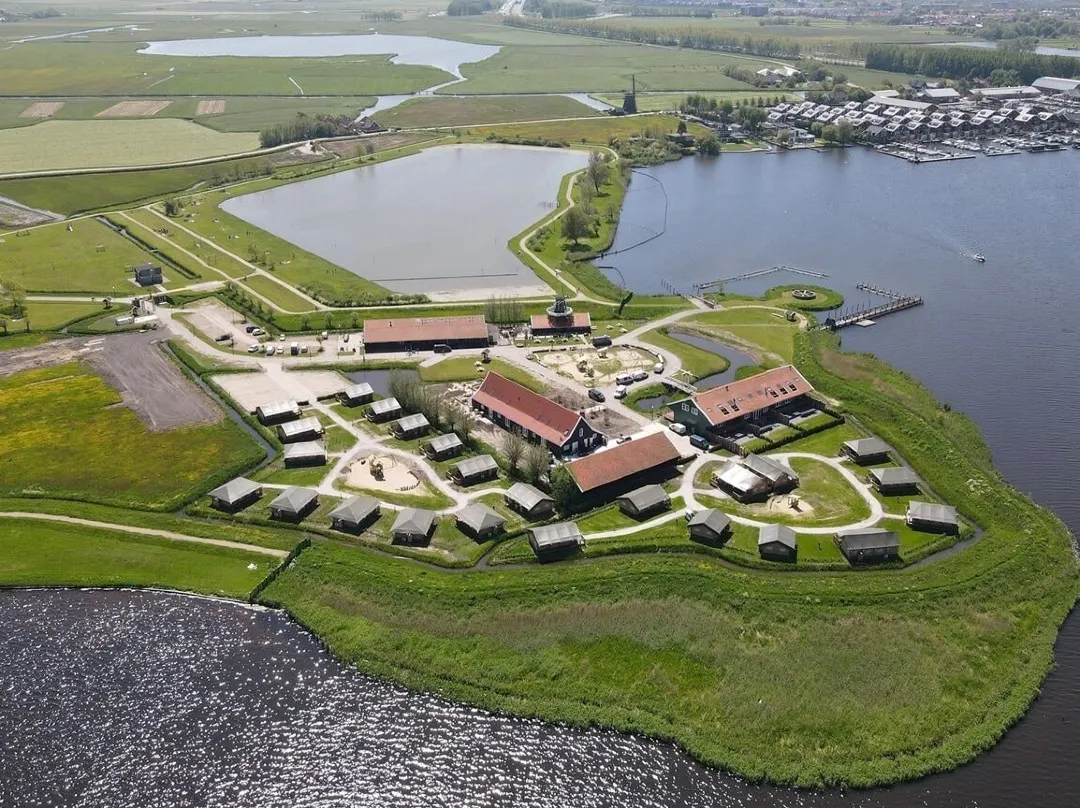 Dutchen Erfgoedpark De Hoop Glamping - Uitgeest