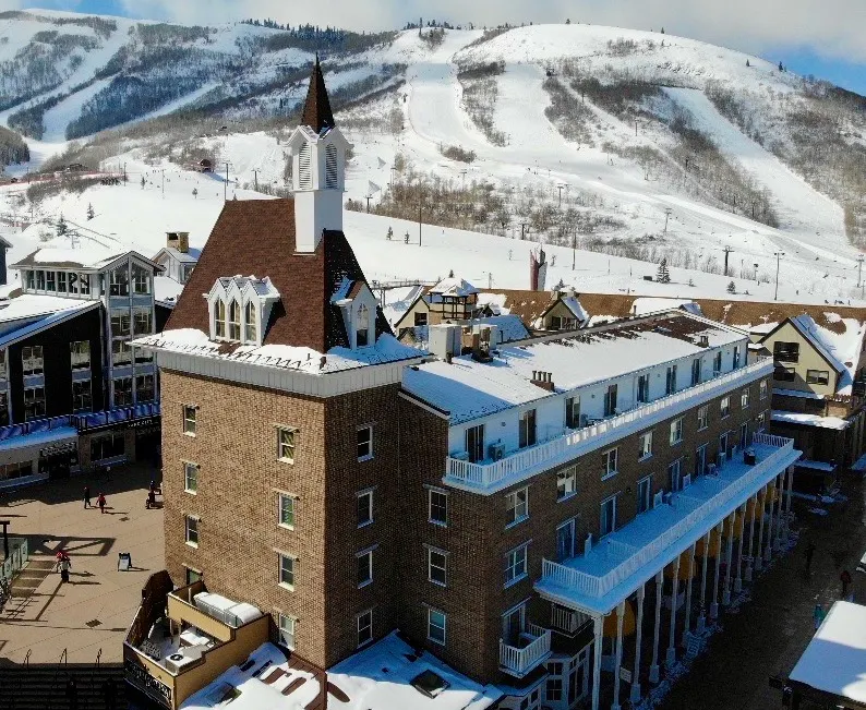 Ski-in Ski-out Access And Cozy Amenities - Stunning Mountain Retreat - Park City, UT