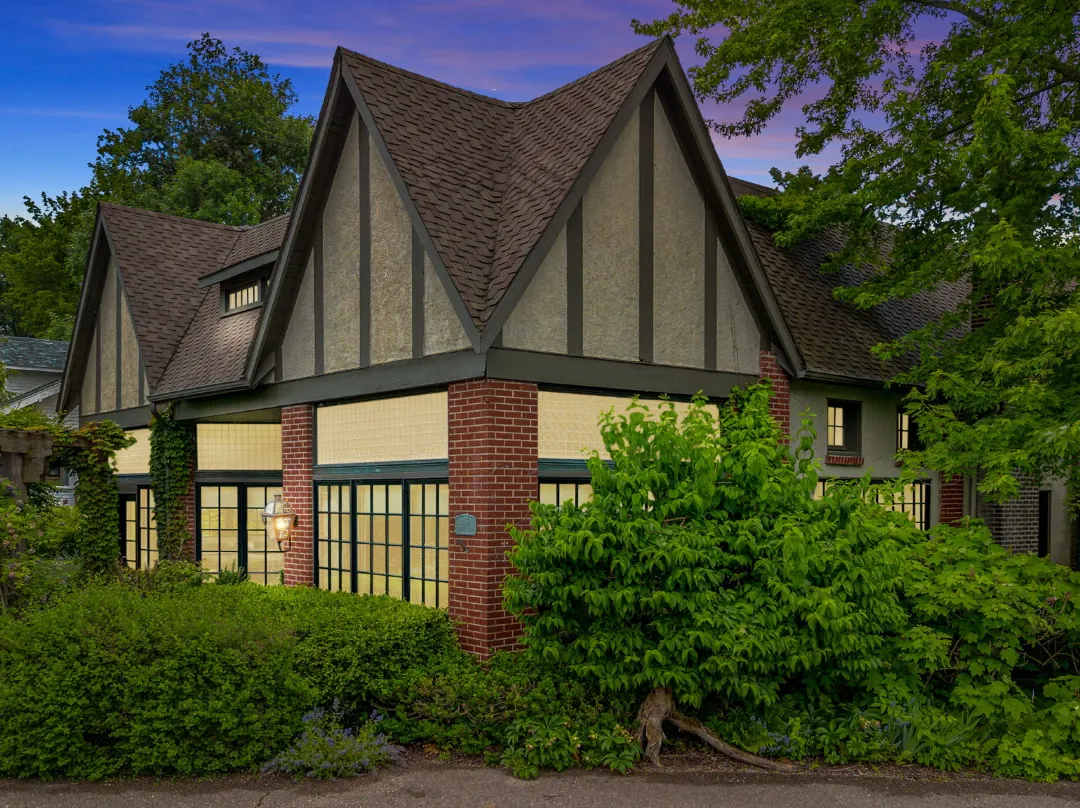 Gorgeous Game Room And Charming Patio - Sumptuous Coastal Haven - New Buffalo, MI