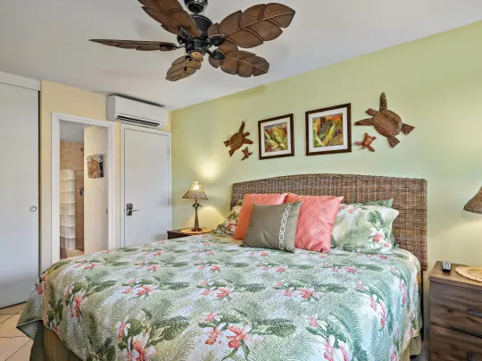 Stylish Kitchen And Ocean View - Exquisite Tropical Getaway - Kihei, HI