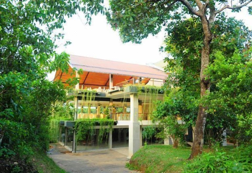Kithul Kanda Mountain Resort,Padukka - Updated Prices & Hotel Reviews ...