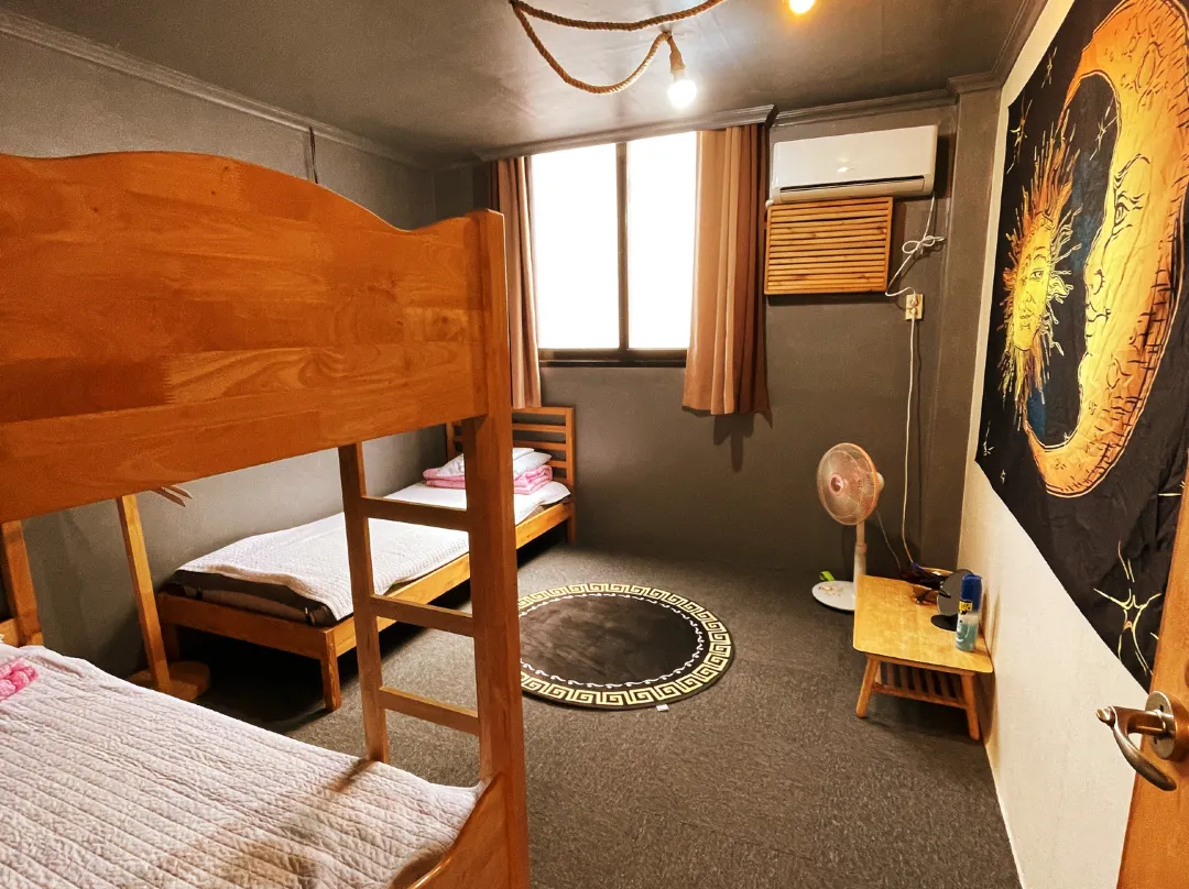 Gyeongju Two Wheel Guesthouse - Gyeongju-si