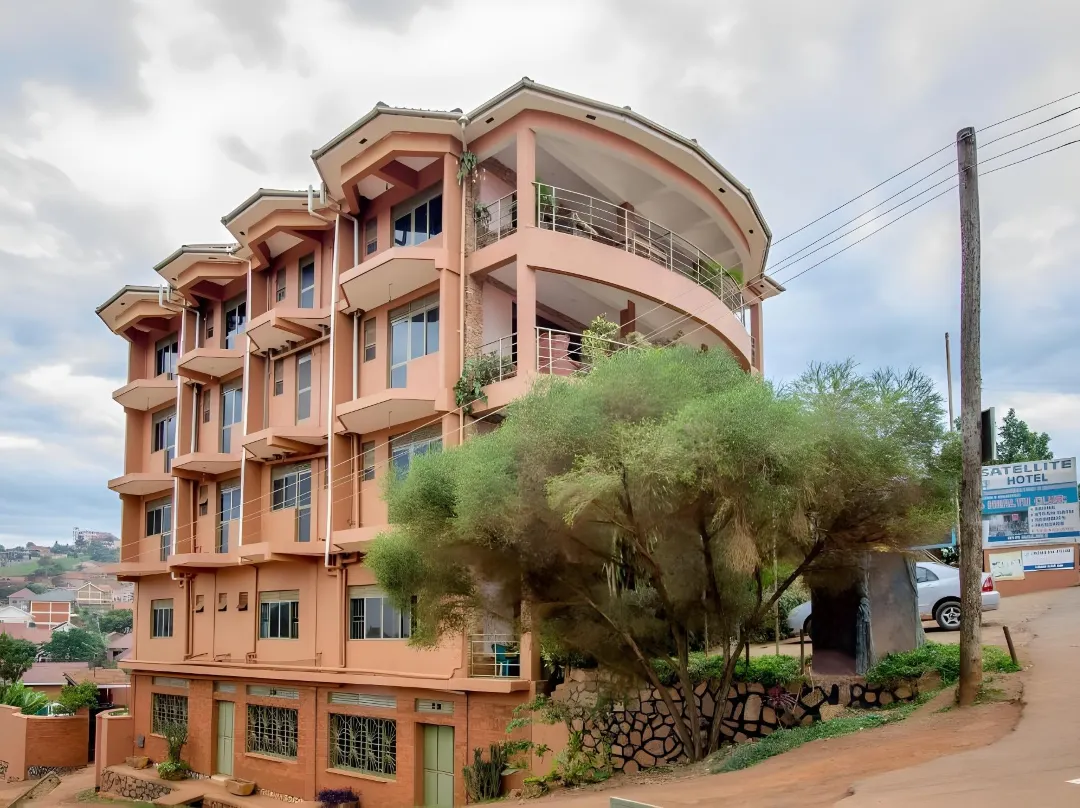 Satellite Hotel - Kampala
