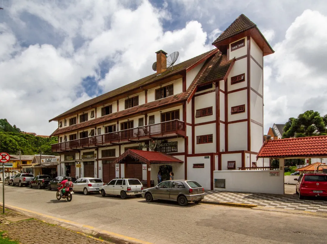 Hotel Barcelos - Campos do Jordão