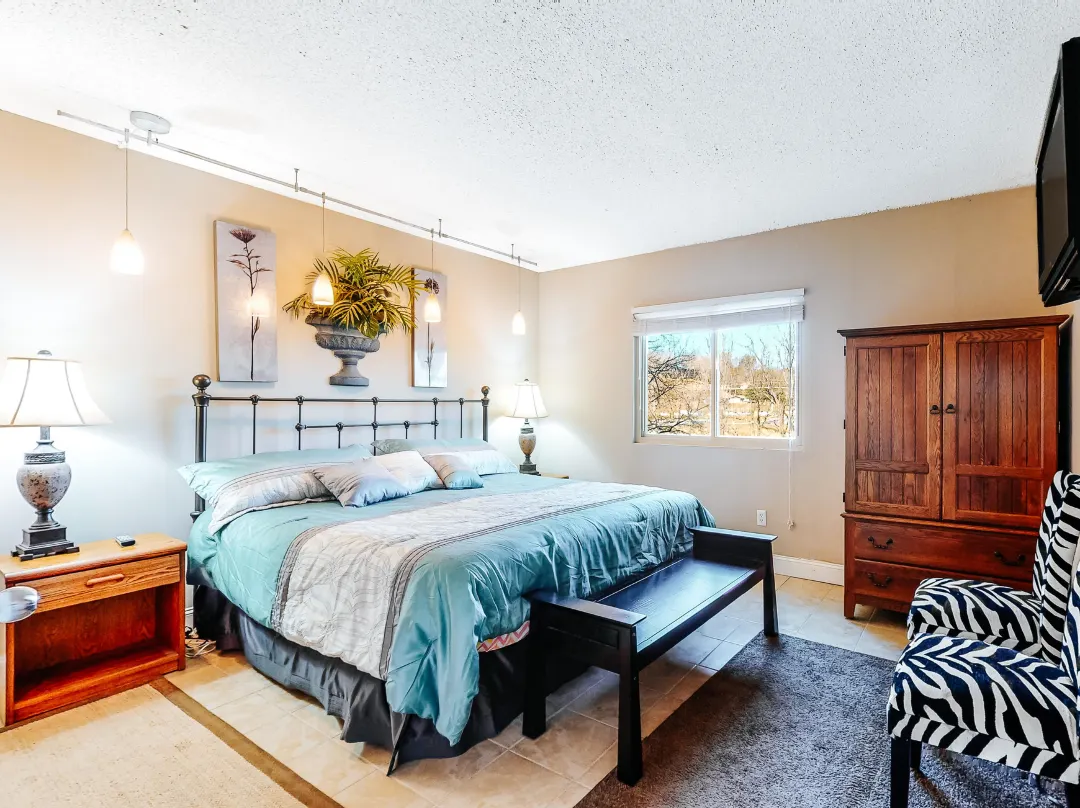 River Escape - Pigeon Forge, TN