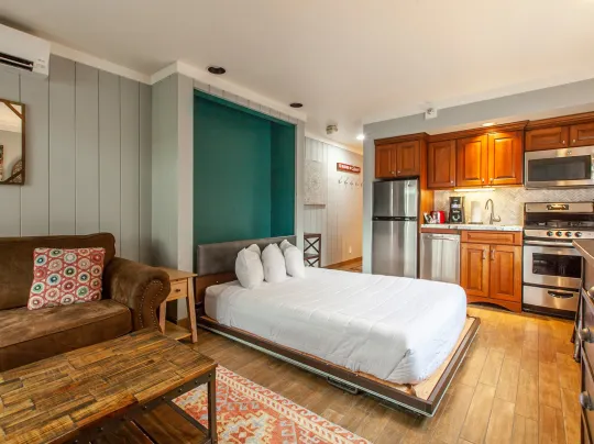 Private Balcony And Pool Access - Stylish Ski-in/ski-out Oasis - Kamas, UT