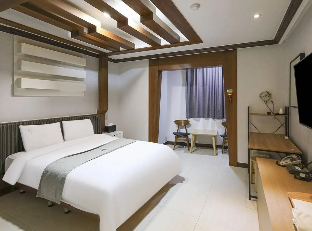 Cheonan Hotel Haru - Cheonan-si