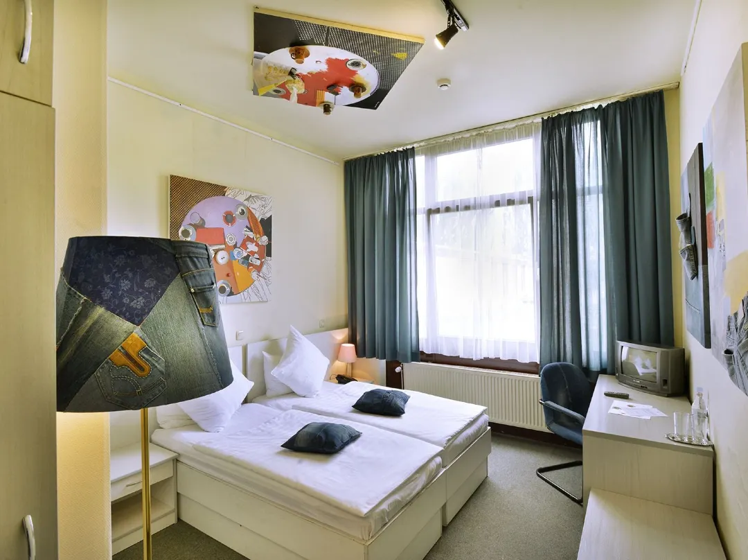 Berlin Art Hotel - Kars
