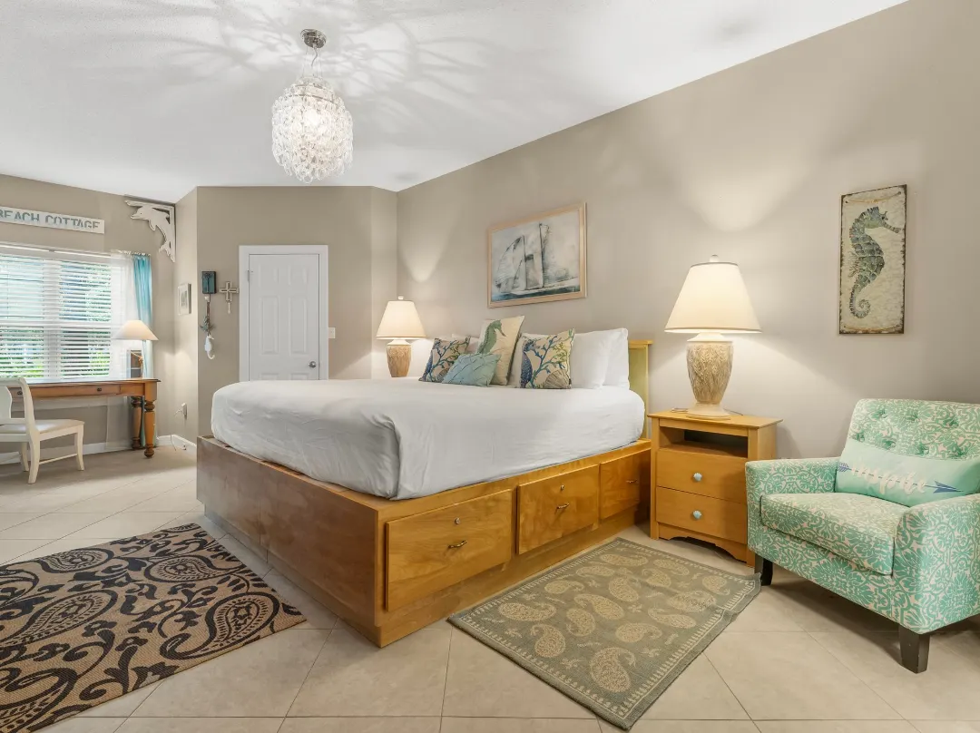 Spacious Screened Porch And Community Pools - Charming Coastal Haven - Miramar Beach, FL