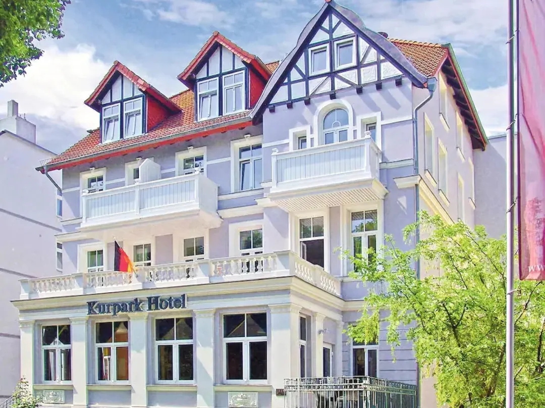 Kurparkhotel Warnemünde - Warnemünde