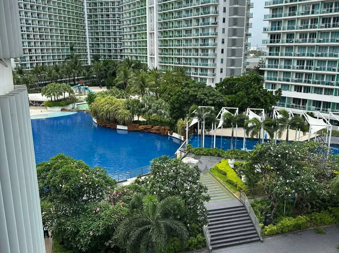 Azure Staycations By M&m 1 - Taguig